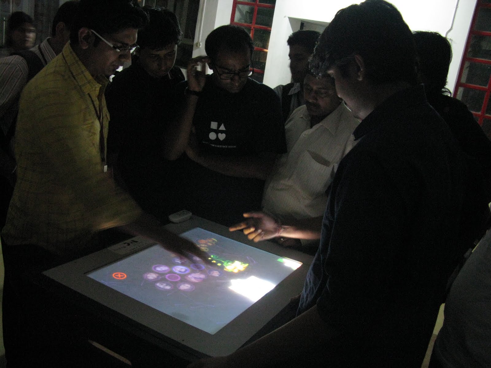 OoBI [Out of Box Interaction]