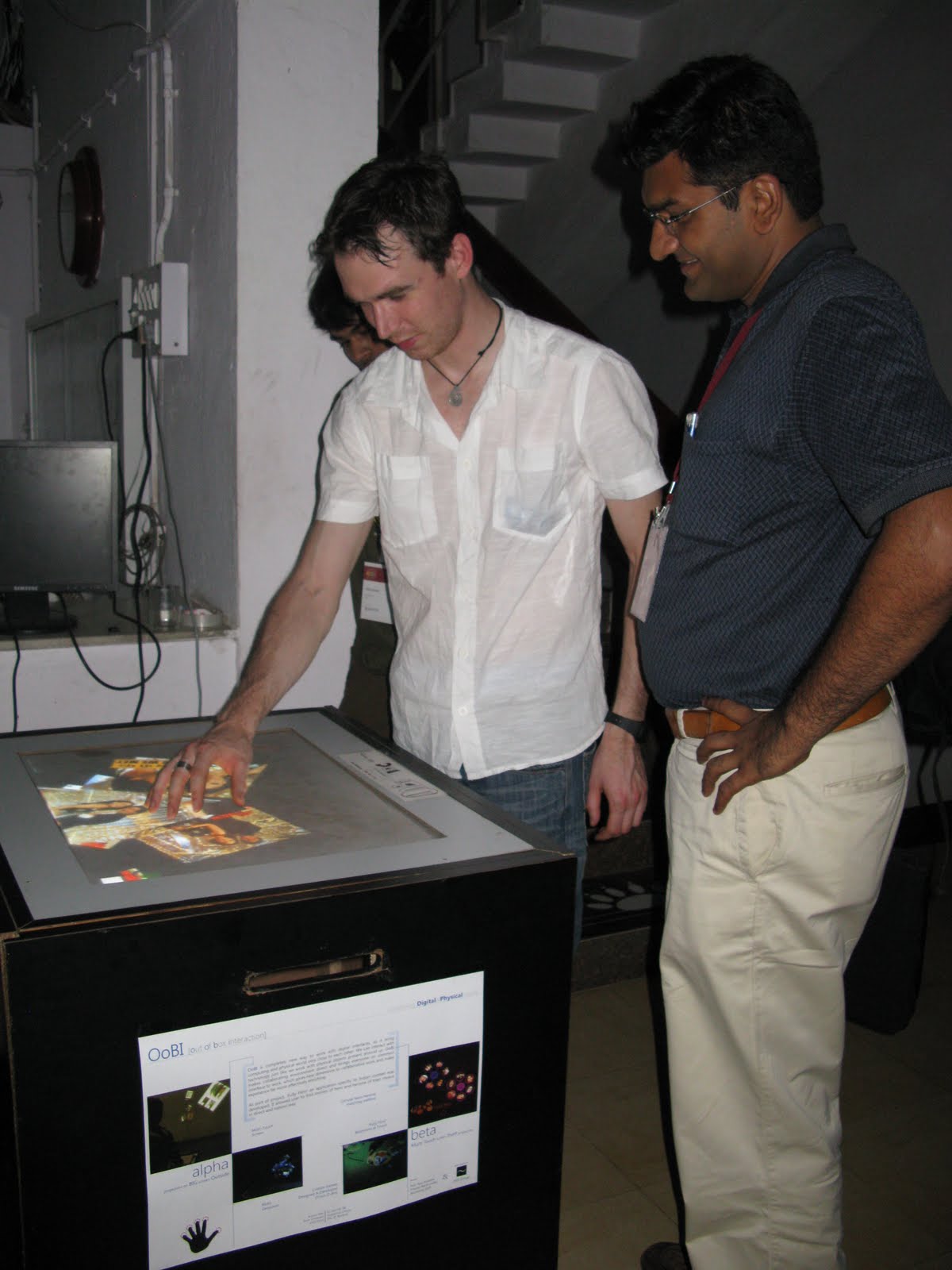 OoBI [Out of Box Interaction]