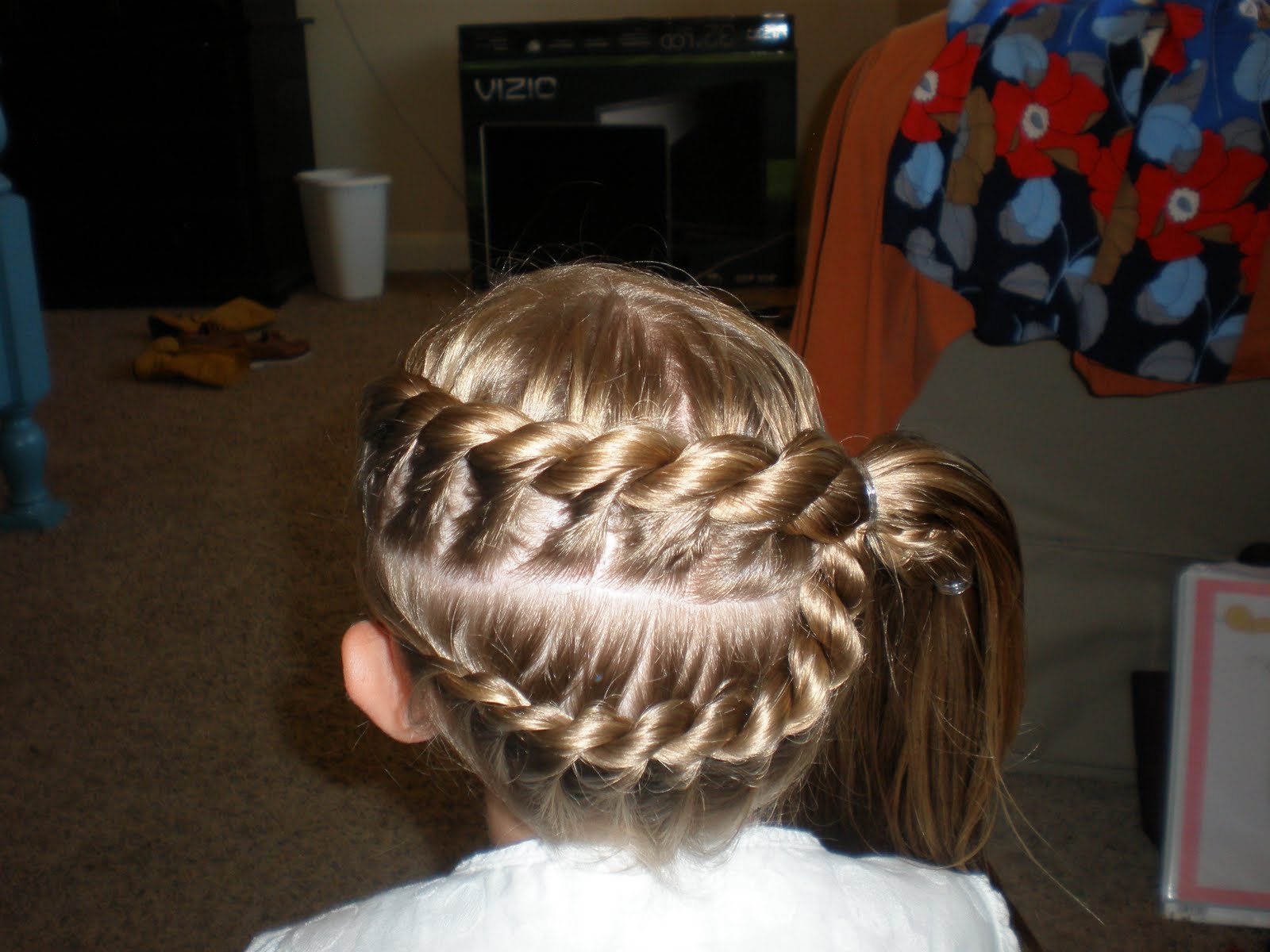 Girl Hairdos & Ideas: Double Rope Braids