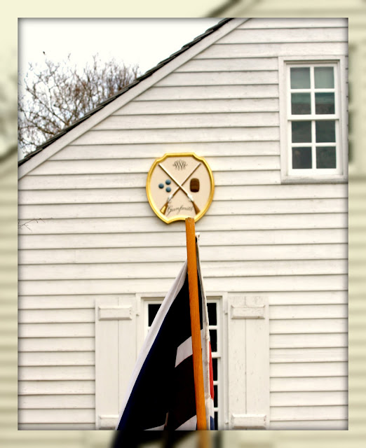 Living In Williamsburg, Virginia: Gunsmith Sign, Colonial Williamsburg ...
