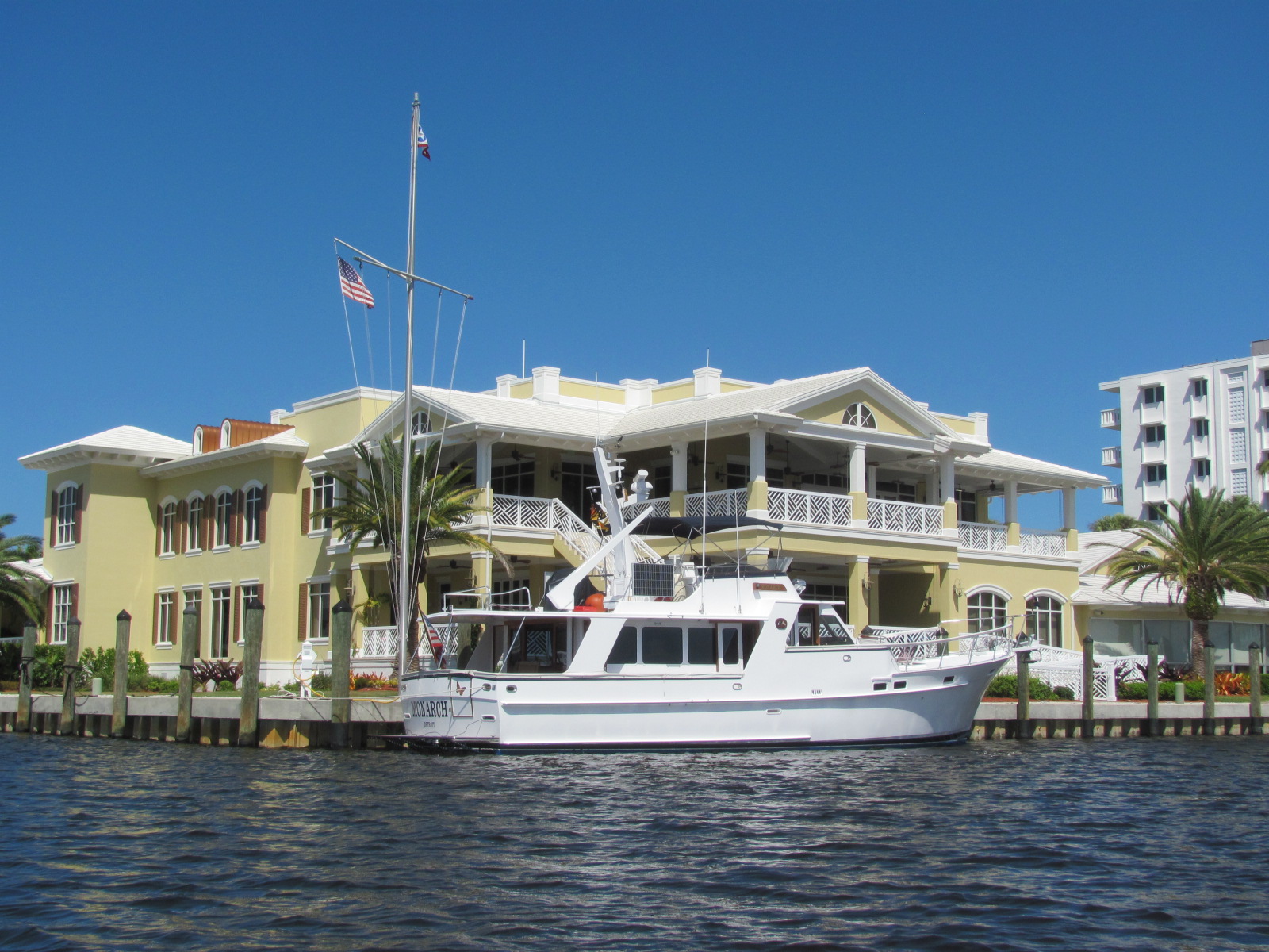 Cruising on M/V Monarch: April 4-8, 2010 - Naples, Florida