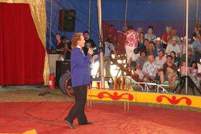 YESTERDAY'S TOWNS: THE GIBSONTON I.I.S.A. SHOWMEN'S CIRCUS: THE STAFF ...