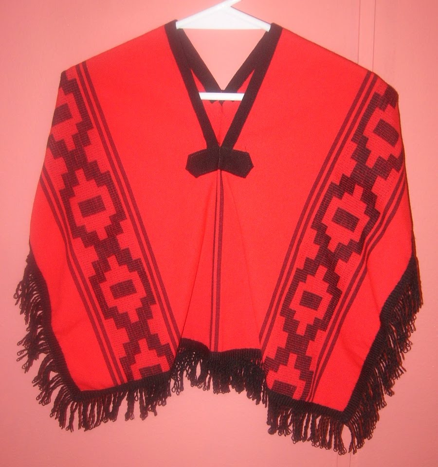 "El Camino Real" Talabartería: Ponchos y Ruanas