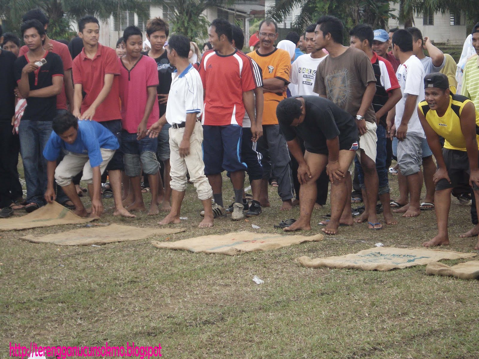 TERENGGANU DARUL IMAN: Entri 35 : Sukaneka Rakyat