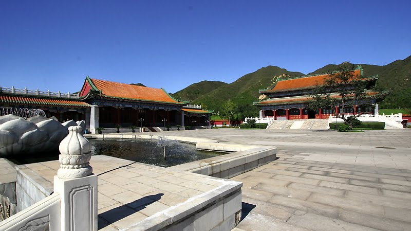BeijingMan: Chinese Cemetery