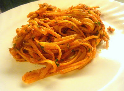 Food for Poems: Linguini with Tomato Pesto