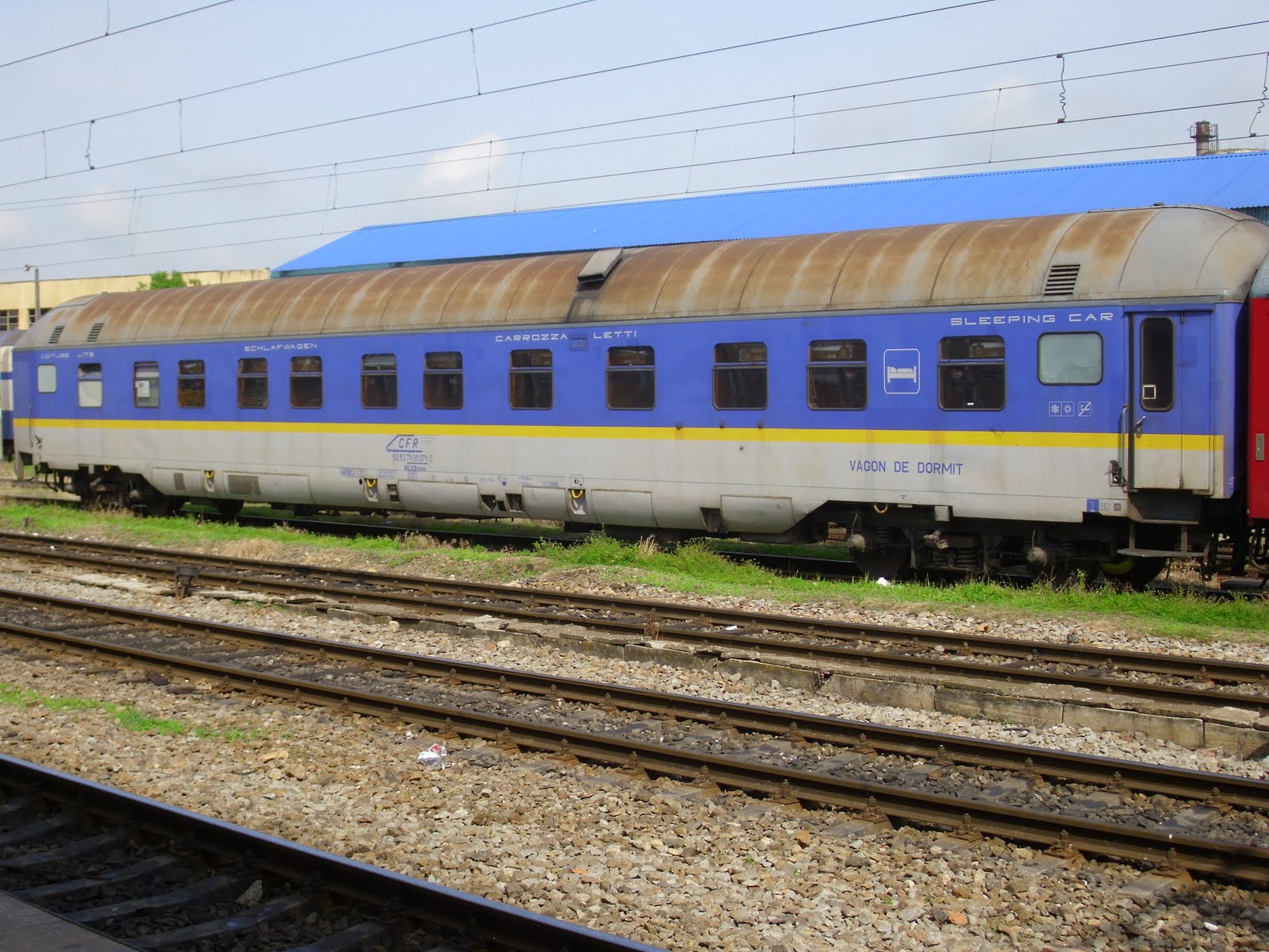 Trenuri Romanesti: Vagoane de Calatori