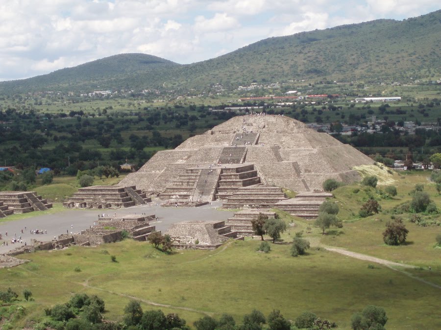 Attainablemind: Pyramids Around the World - Old and New