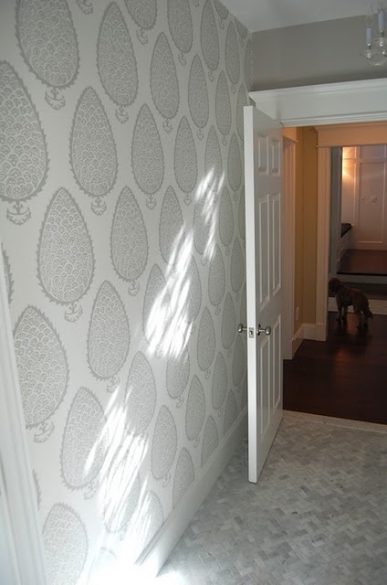 Show & Tell: Sharpie Wallpaper - Showit Blog