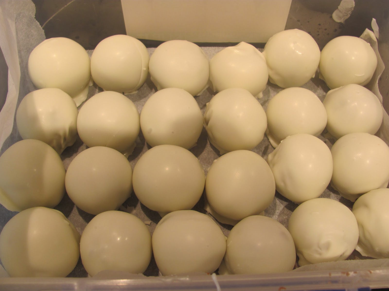 Mrs Cake: Tim Tam Truffles and Candy Melts Winner