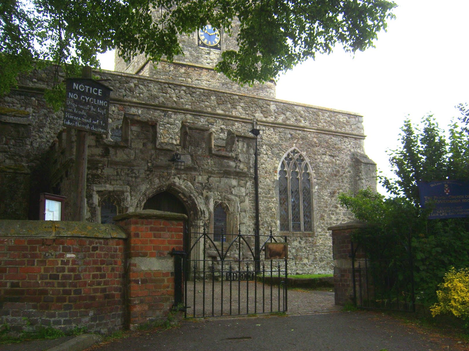 Notes from Kent's Hoo Peninsula: Parish Church, Hoo St. Werburgh