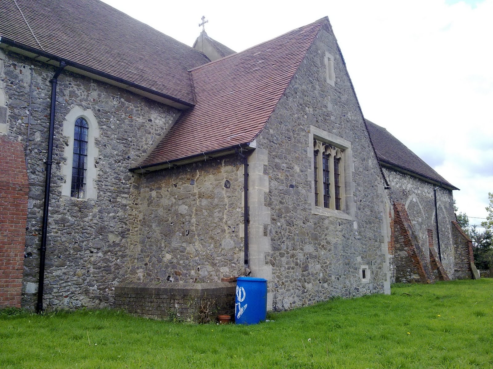 Notes from Kent's Hoo Peninsula: St. James' Church, Isle of Grain