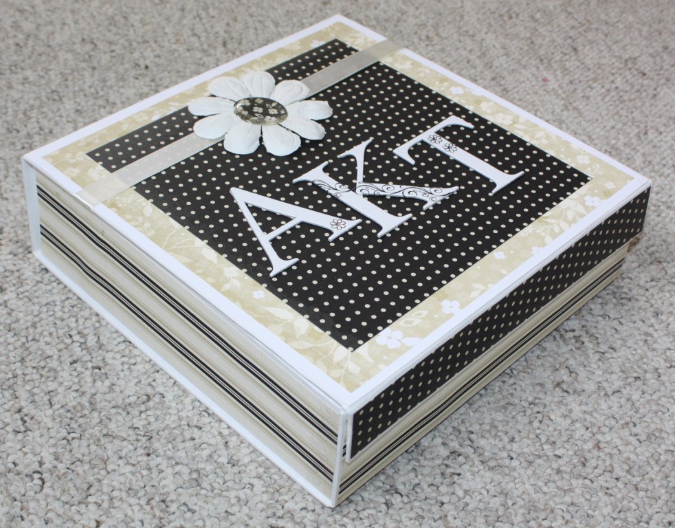 Scrappy-Gram's Designs: Wedding Memory Keeper Box