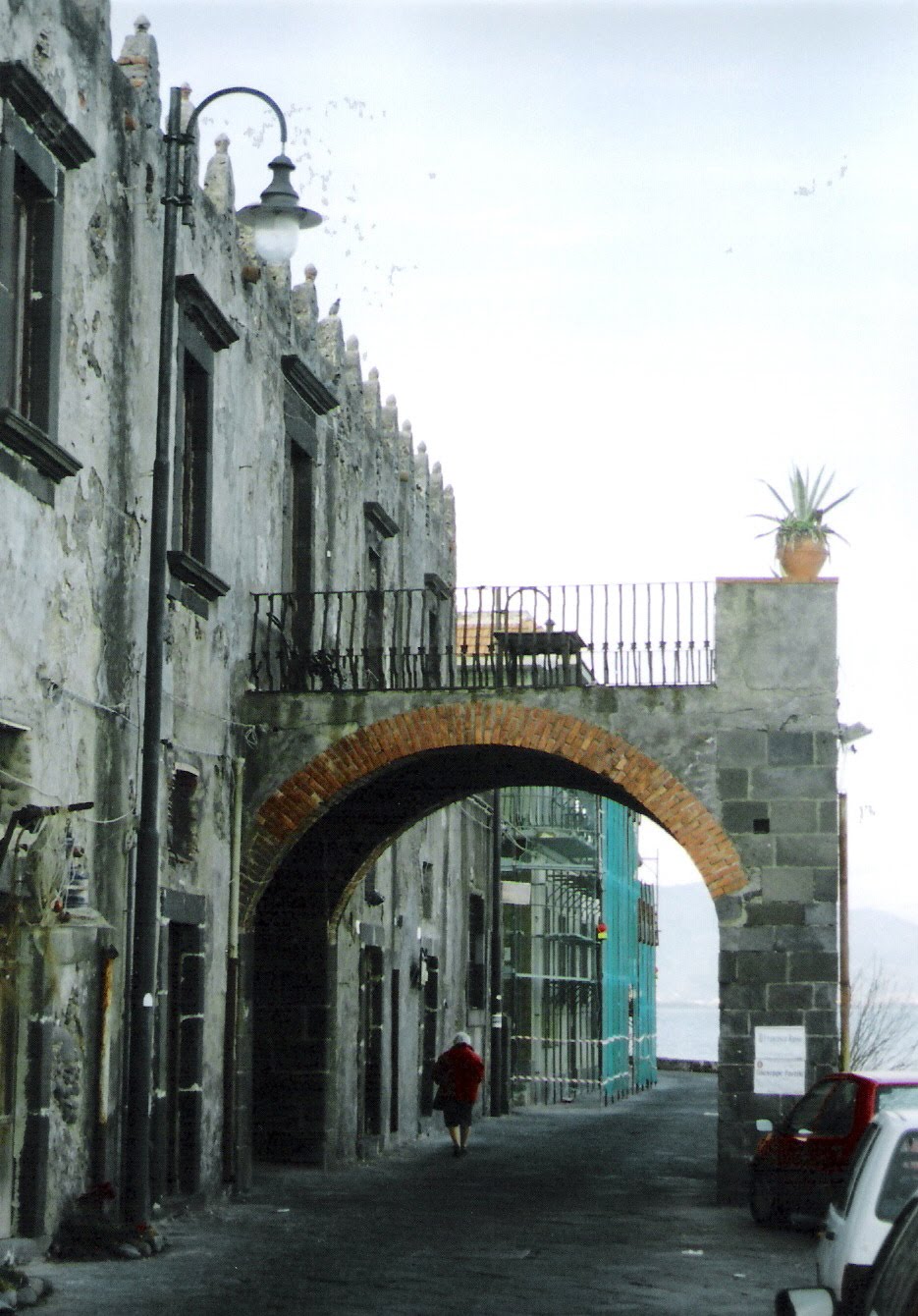 Giarre Riposto Blog: Se questa è Torre Archirafi