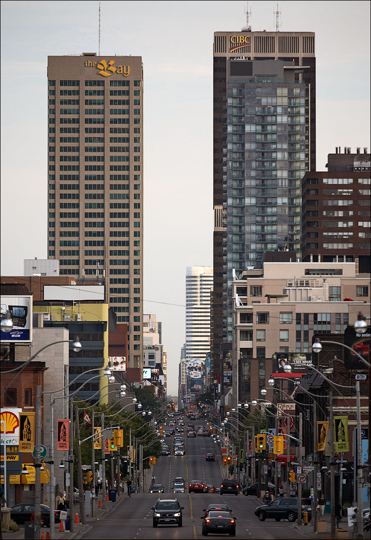 Victoria West: One Yonge Street, Toronto