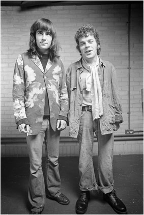 Ian Dury Biography 2010: November 2010