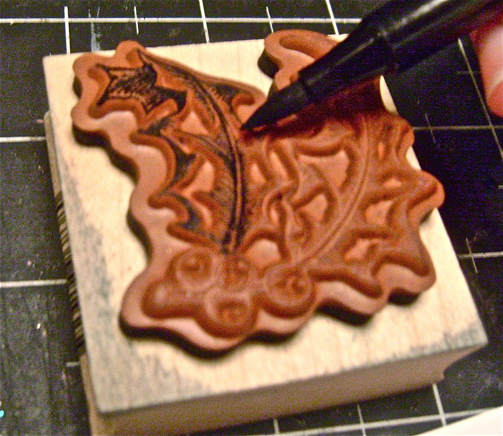 Will Run for Stamps: Stamping with Markers and Coloring with Chalk Tutorial