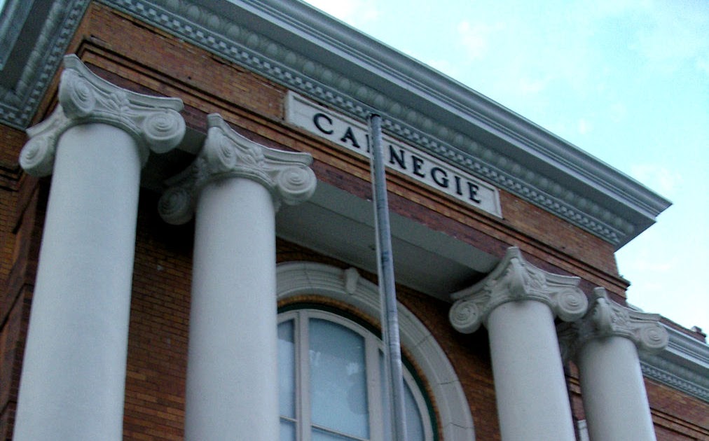 Terrell Texas Daily Photo: Carnegie Library