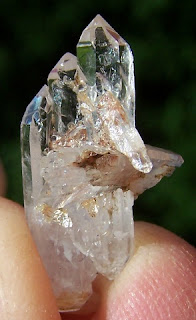 A gemmy little crystal group