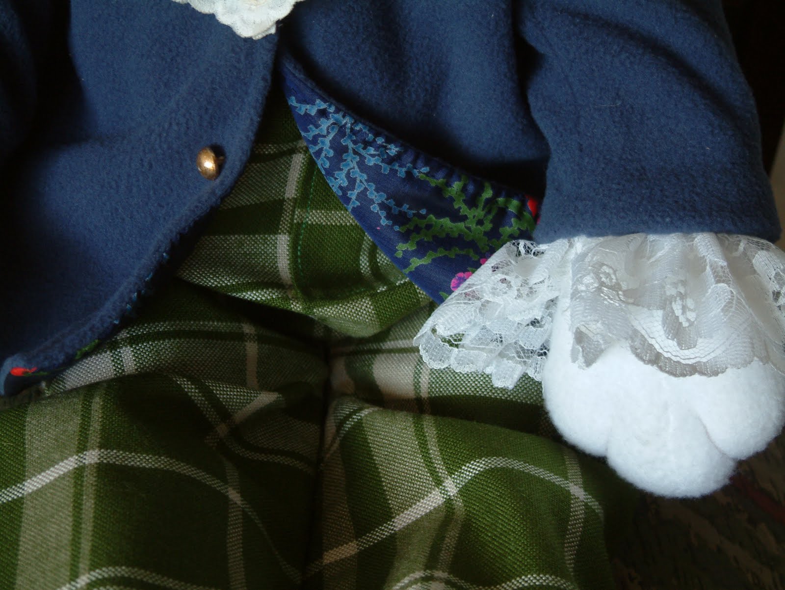 The Raggy Rat ...: The Miraculous Journey of Edward Tulane .... Rabbit ...