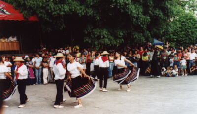 FoLcLooR CoLoMbiiaNo: bunde