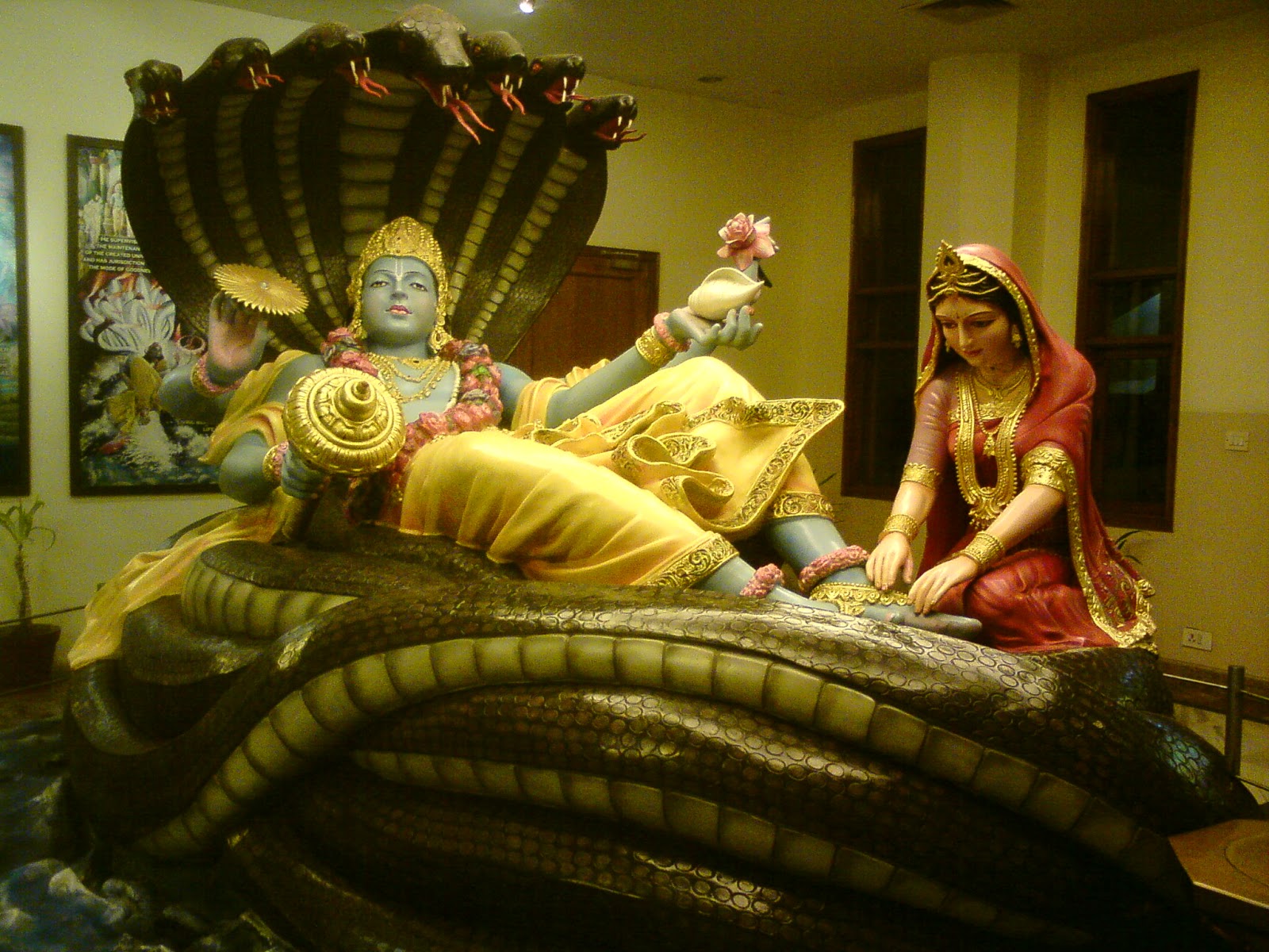 ISKCON Temple, Delhi | My Yatra Diary...