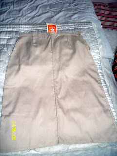 Scrinul Negru: Fusta tercot bej