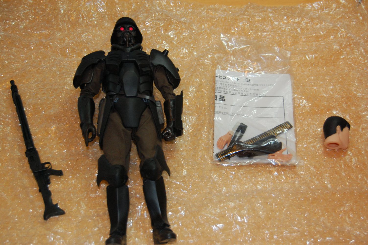 Kerberos Saga: medicom 1/6 action figures #3: Jin Roh movie version