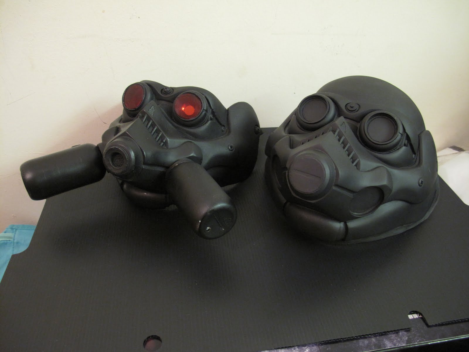 Kerberos Saga: Buildup helmet and mask kit + Nightmare Arour Studio's mask