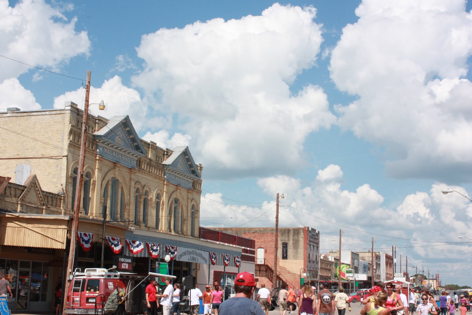 Yarn Book Lens: Luling Watermelon Thump