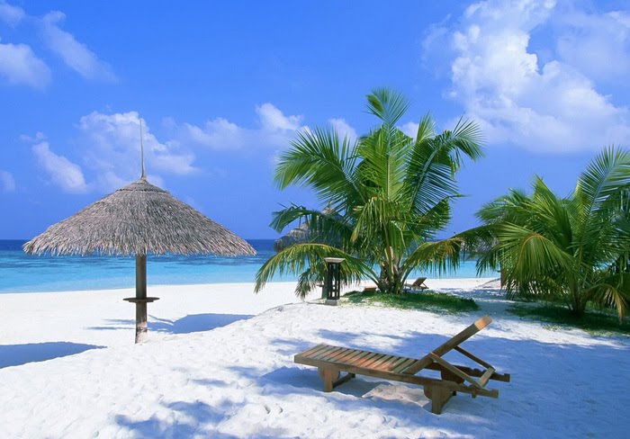 Popular Destinations All Around The world: 10 Awe-Inspiring Beach Locations