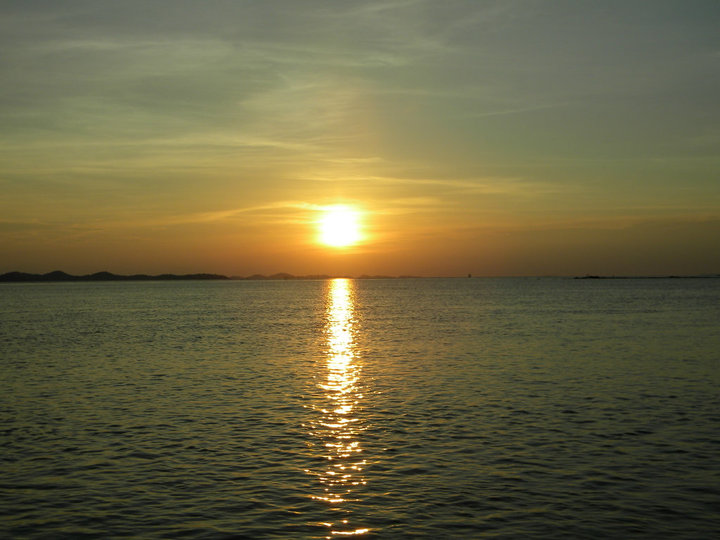 Imagine: Batam Sunset Scenery..