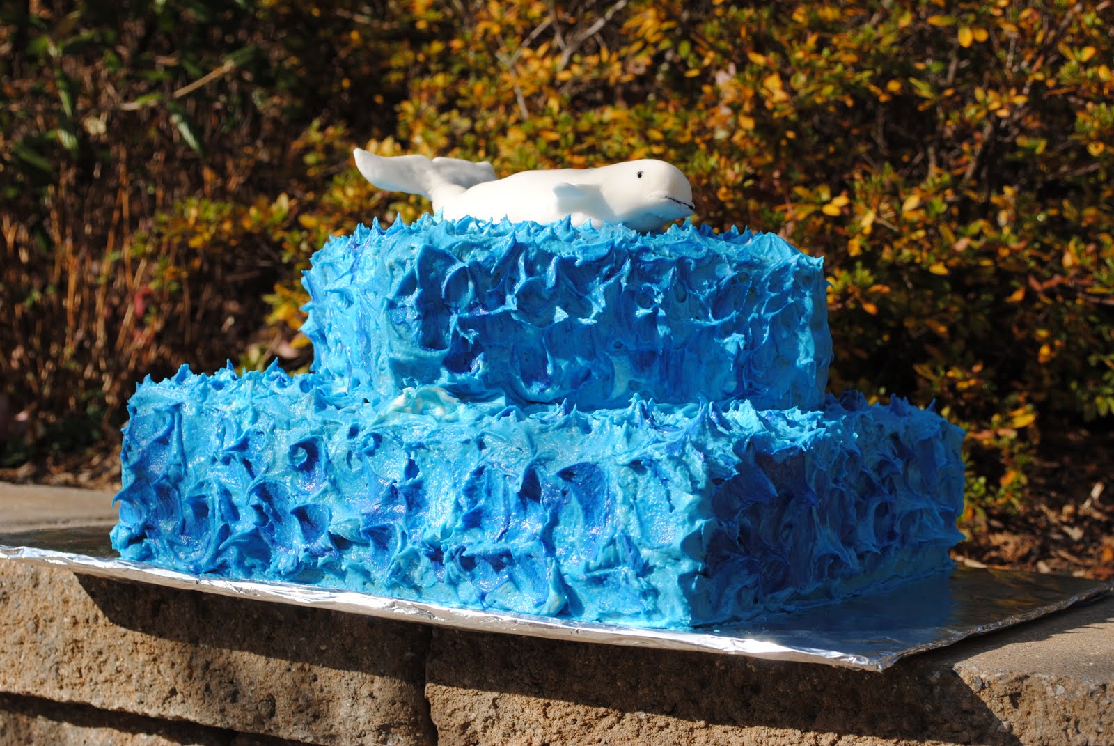 Pink Sugar Bakery: Beluga Whale : Birthday Cake