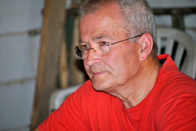 EMILIO MANRIQUE RUIZ: HACE UNA ETERNIDAD