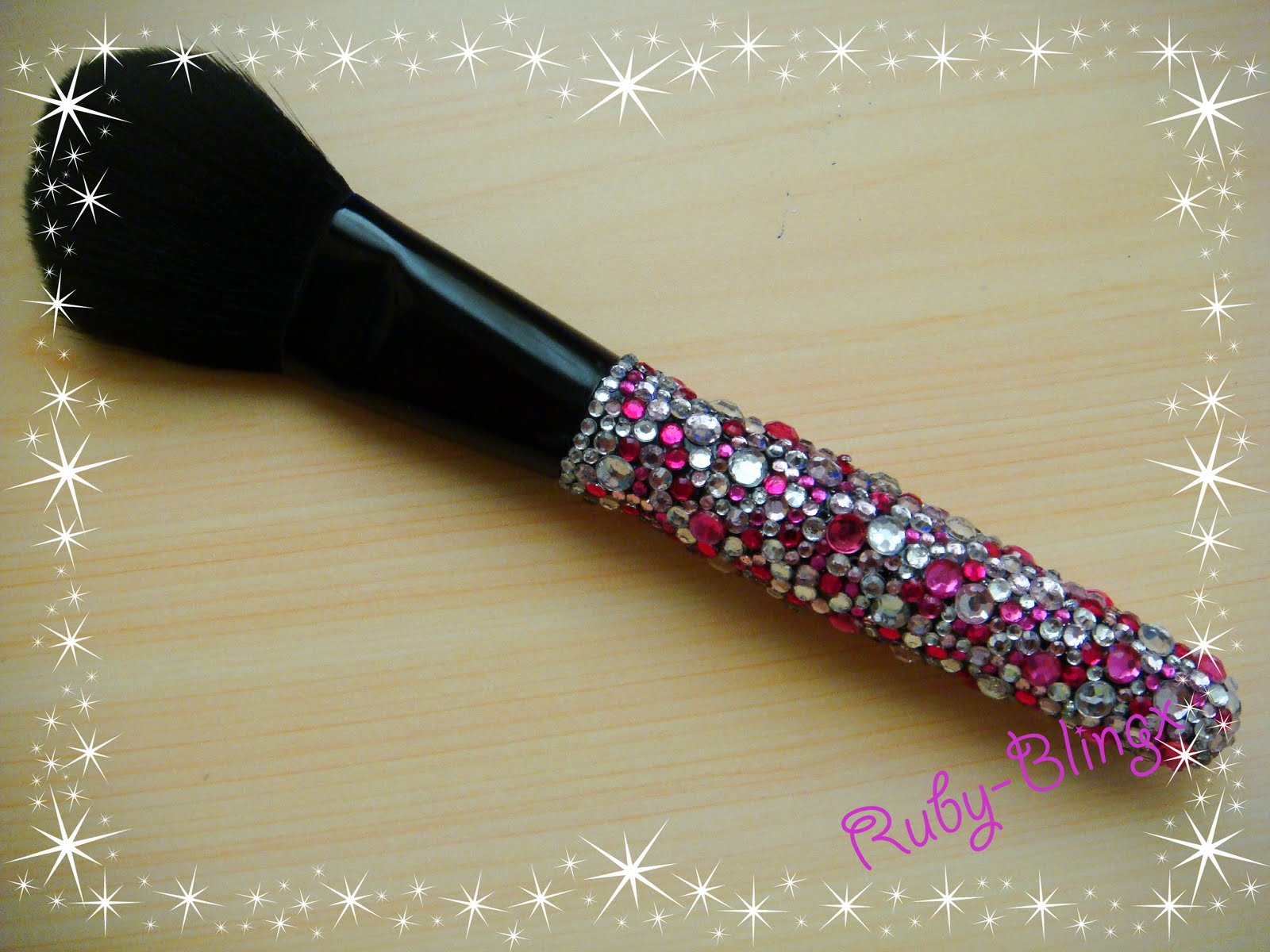 ★Ruby-Blingx★: Bling Bling Make Up Brush