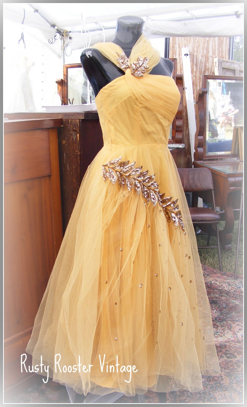 Rusty Rooster Vintage: Renningers Antique Extravaganza