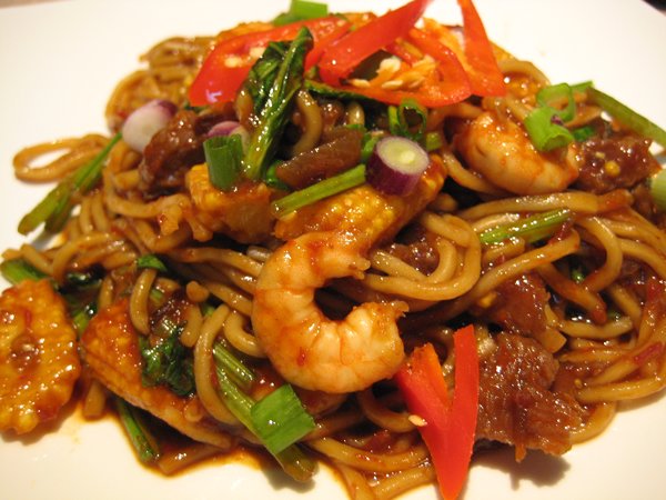 Delicious! ''wet" style fried mee ~ As Life Goes On...