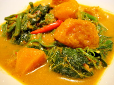 Gulai Lemak Pucuk Labu ~ As Life Goes On...