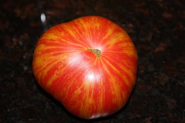 Mutiny In the Garden: Pretty Tomatoes!