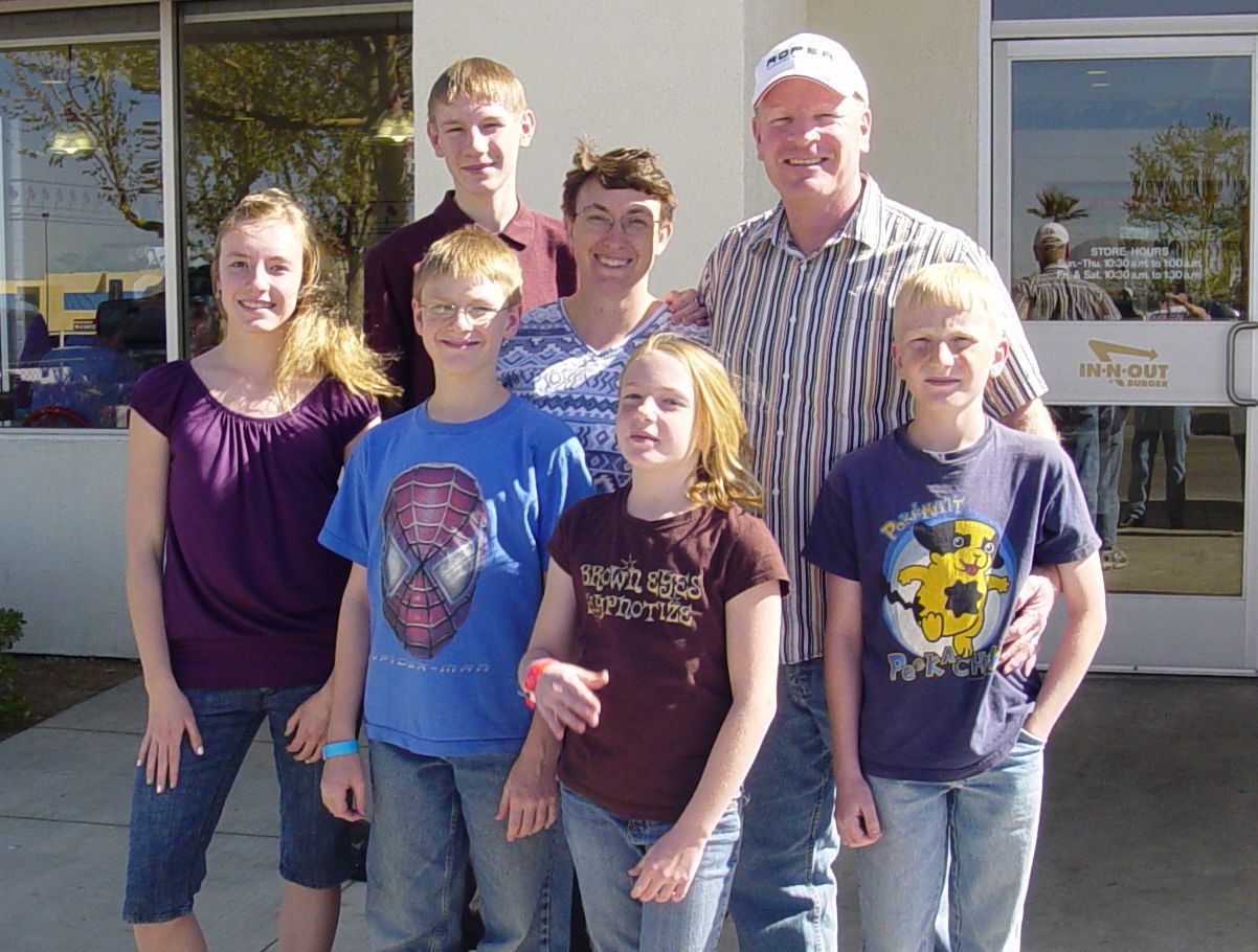 The June Vitellaro Family Blog: Ron's Family (June's Son)