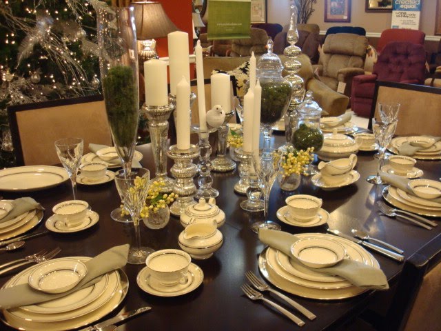 I Need Mom!: Charity Tablescape Event