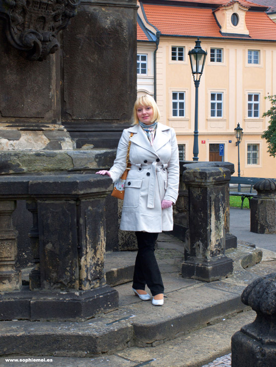 Radiant Bomba - The Eye Of The Hype: Shione Cooper - Epic Shower ...