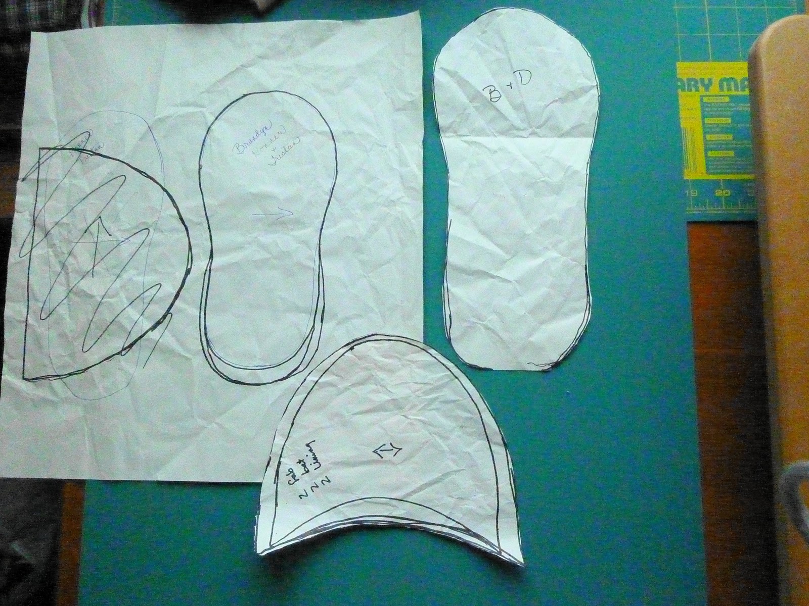 Big Horn Mountain Creations, Quilting and Embroidery: Slipper Tutorial