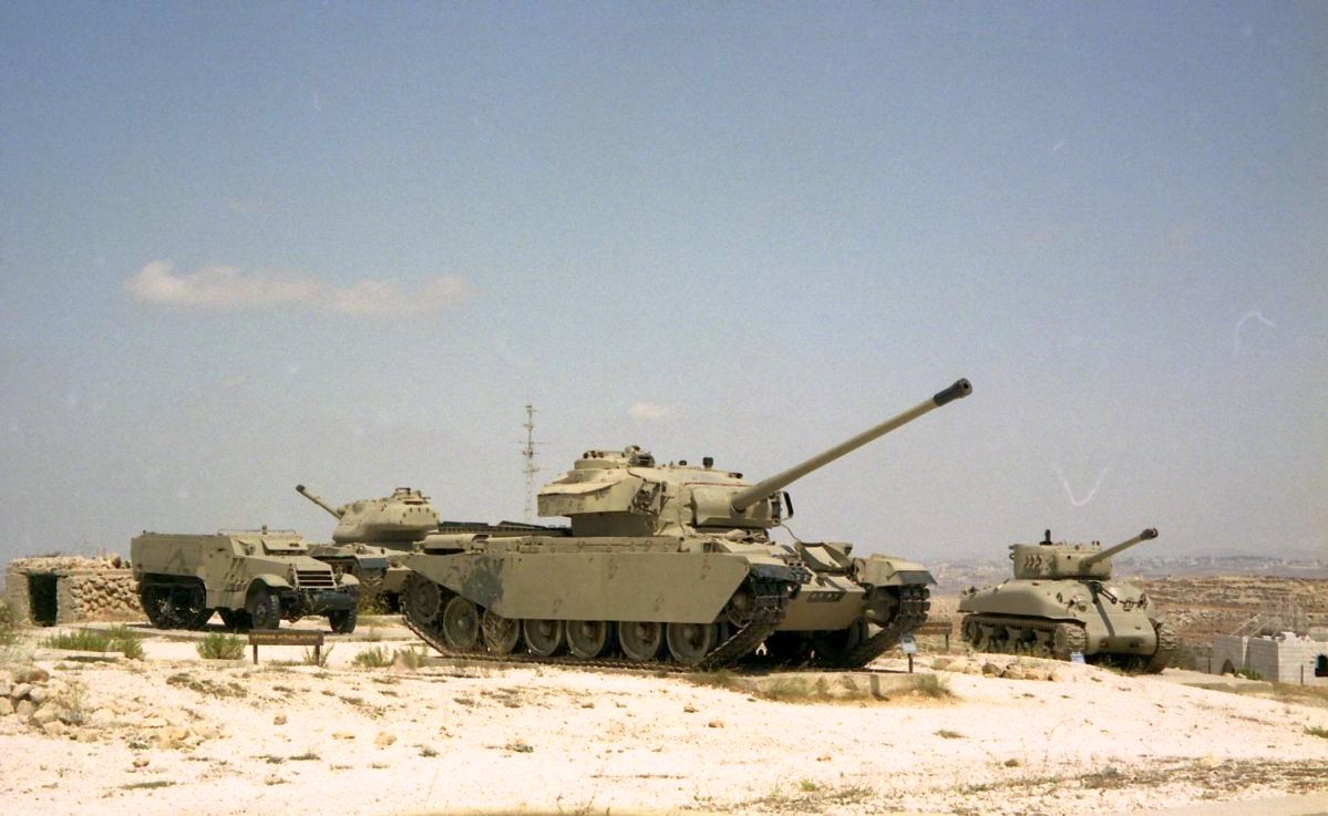 IDF ARMOR חיל השריון-צה"ל: IDF and captured tanks and armor in memorial ...