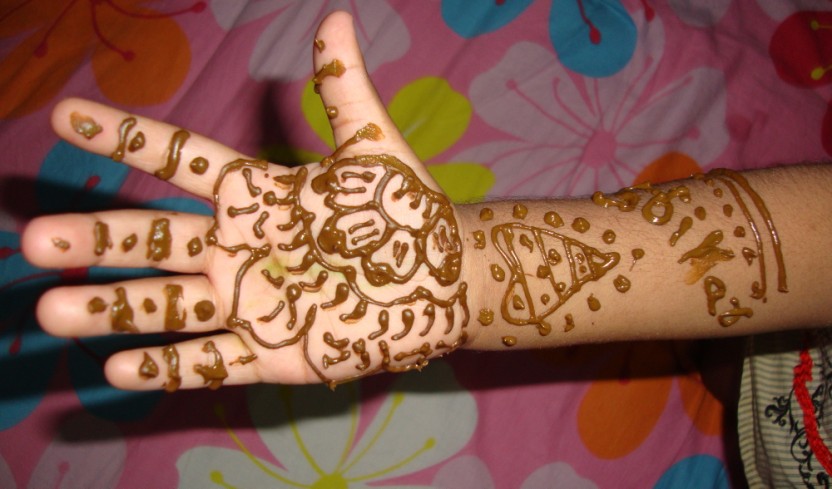 Activities for Kids ~ Mehendi Designs