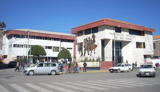 TODO SOBRE JULIACA: Matrimonio masivo por aniversario de Juliaca