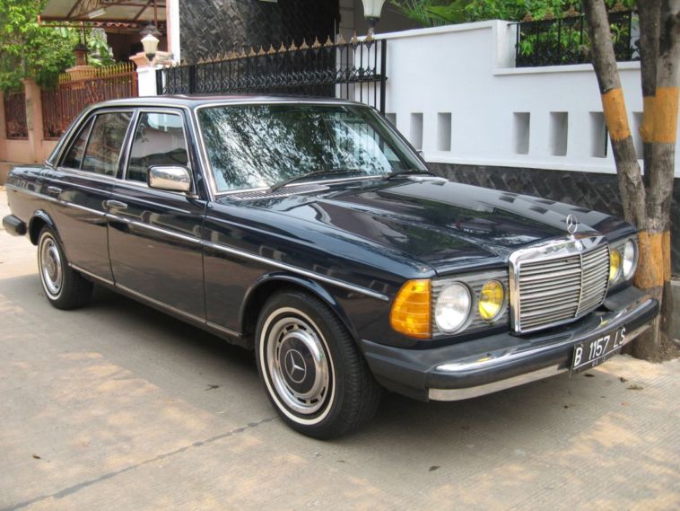 MOBIL LAWAS: Mercedes Benz Tiger 280 th 1978 Full American Style Terjual
