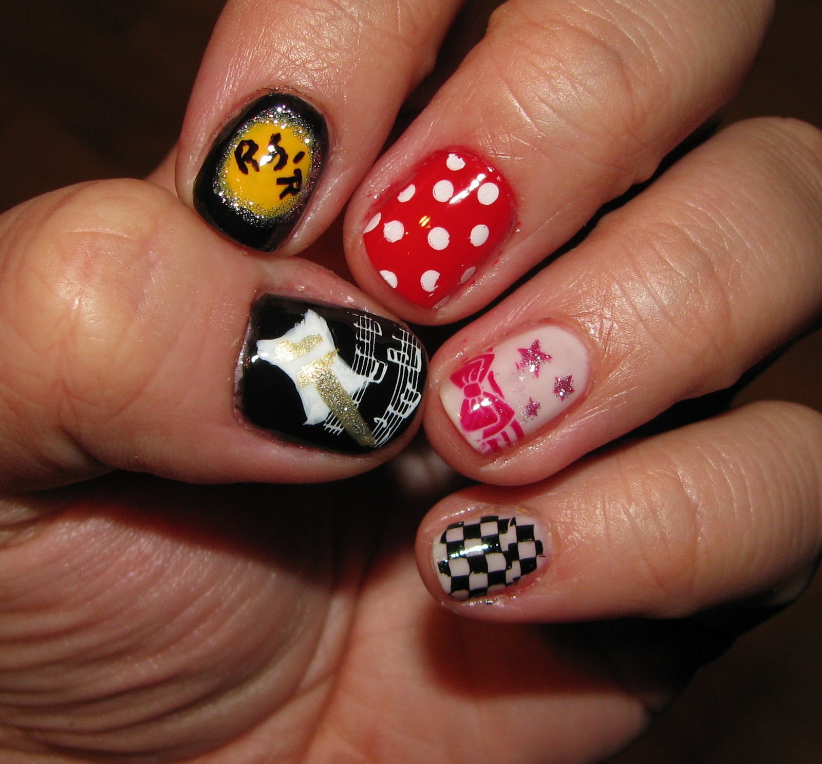 Addicted to Konad: Please vote for me! (another nail art contest ...