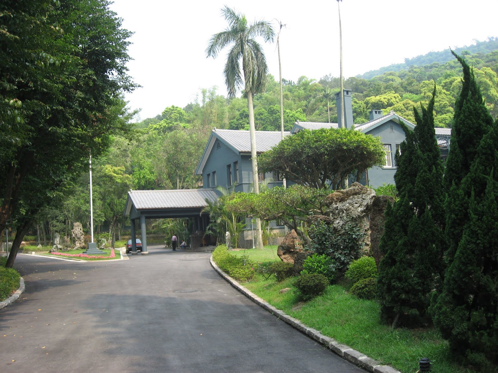 Taipei Air Station: A Visit to the Grounds of Chiang Kai-shek's Shihlin ...