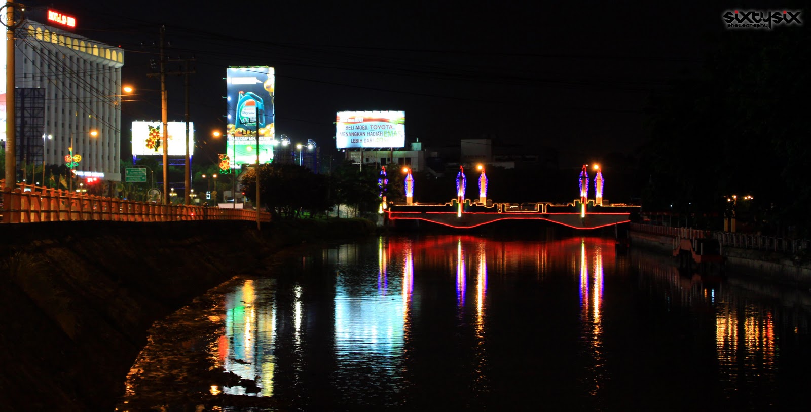 Surabaya Night Spectacular | rifkyanr
